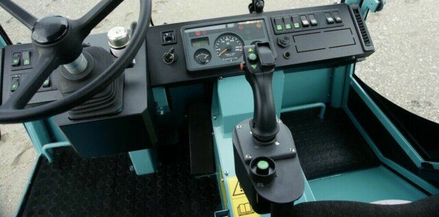 BeachTech Marina: Multifunctional beach cleaner